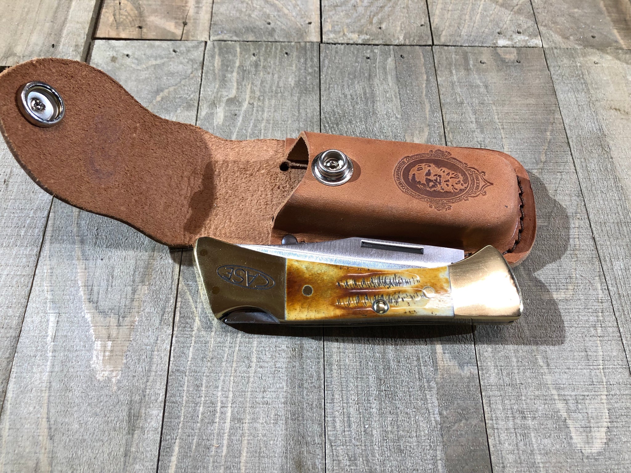 Case Mako – JJ Adams Custom Leather